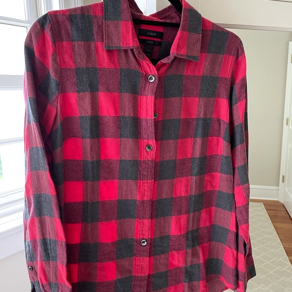 J. Crew | Tops | Jcrew Red Black Buffalo Plaid Flannel Shirt | Poshmark